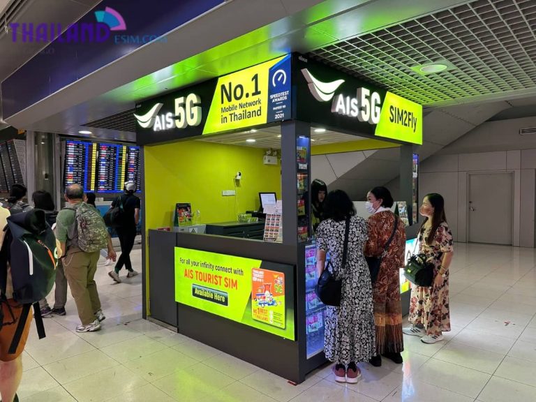 AIS SIM Cards and eSIM – Detailed Guides for Tourists 2025